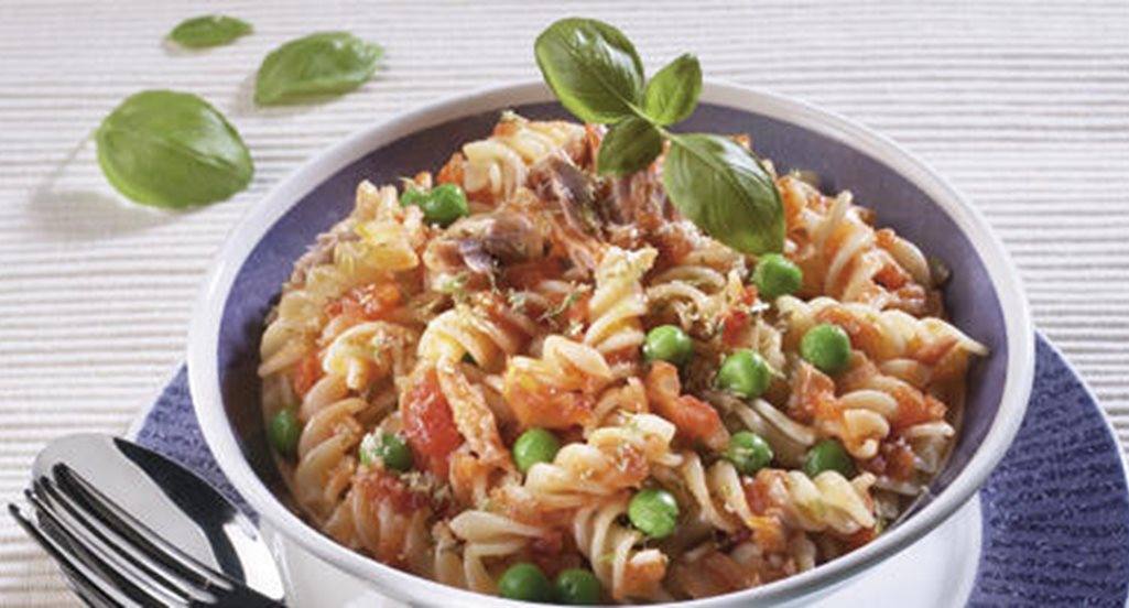 Fusilli com Tomate e Atum | Vaqueiro